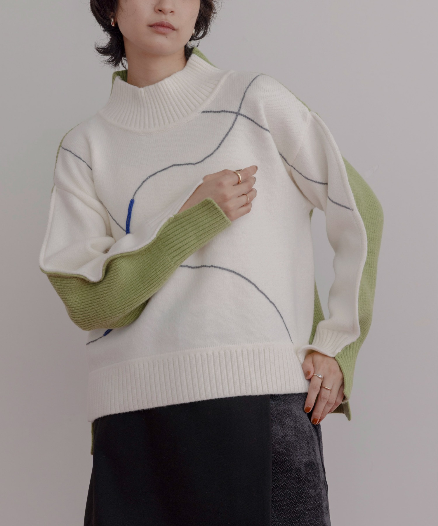 ラインデザイン配色ニット Eimee Law│Eimee Law & LHELBIE 公式