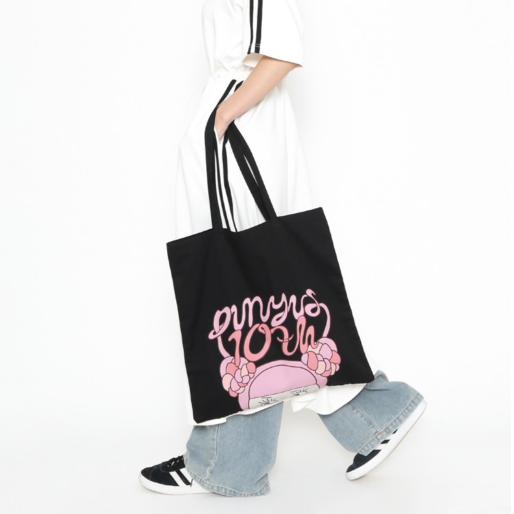 PUNYUS｜プニュズのトピックス「10th Naomiちゃんトートバッグが登場!！10周年アイテムやおすすめをご紹介!!」 - ZOZOTOWN